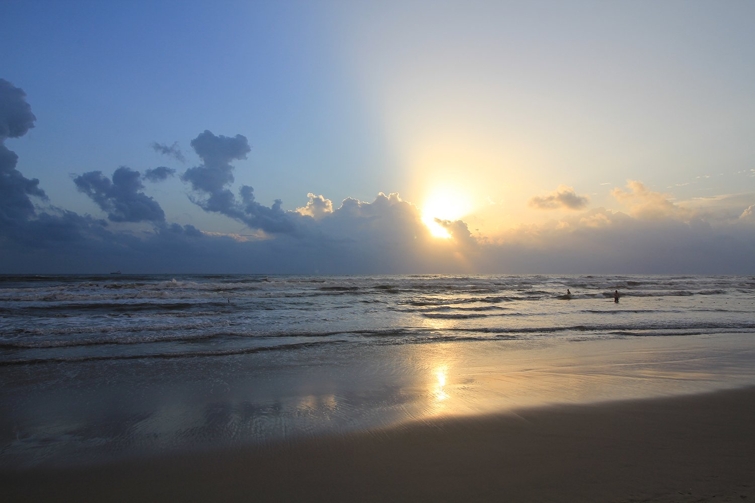 オプショナルツアー - ダナンライエンツアーズ